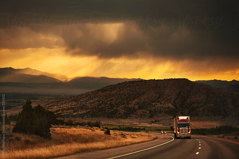 Semi Truck Sunset Wallpaper