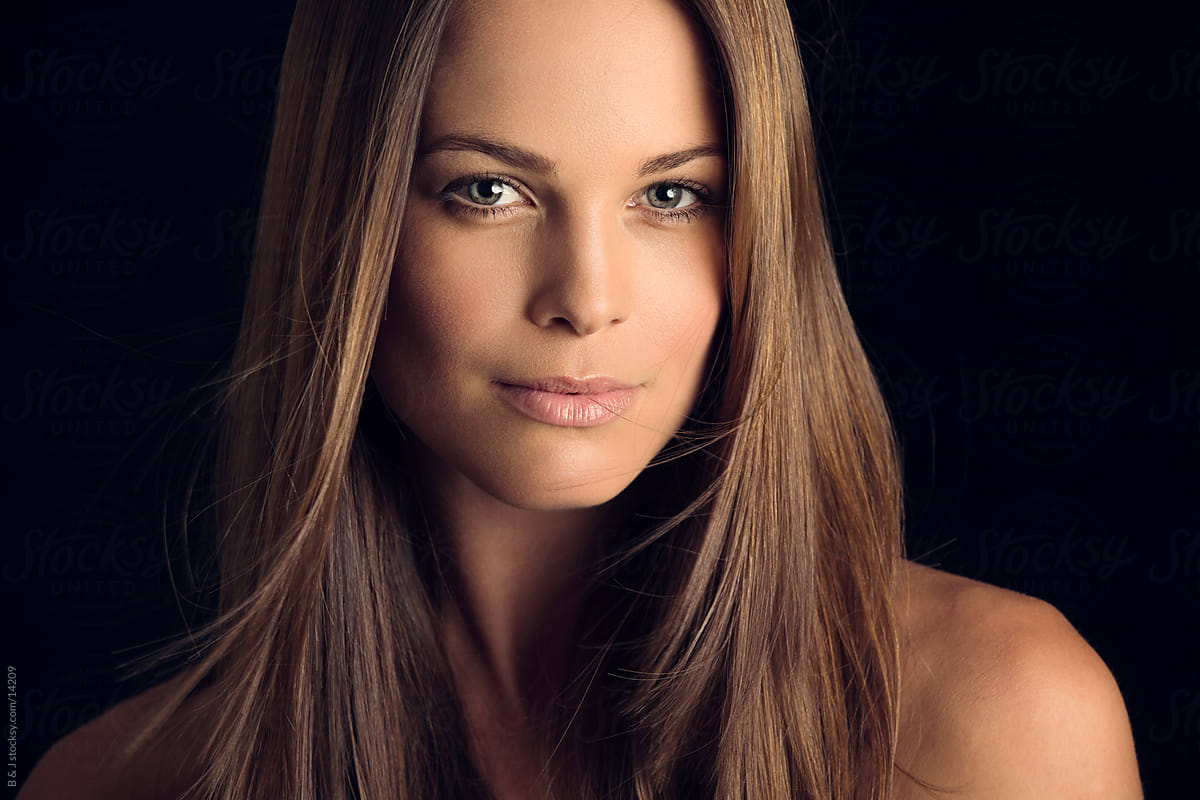 "Pretty Woman" by Stocksy Contributor "B & J" - Stocksy