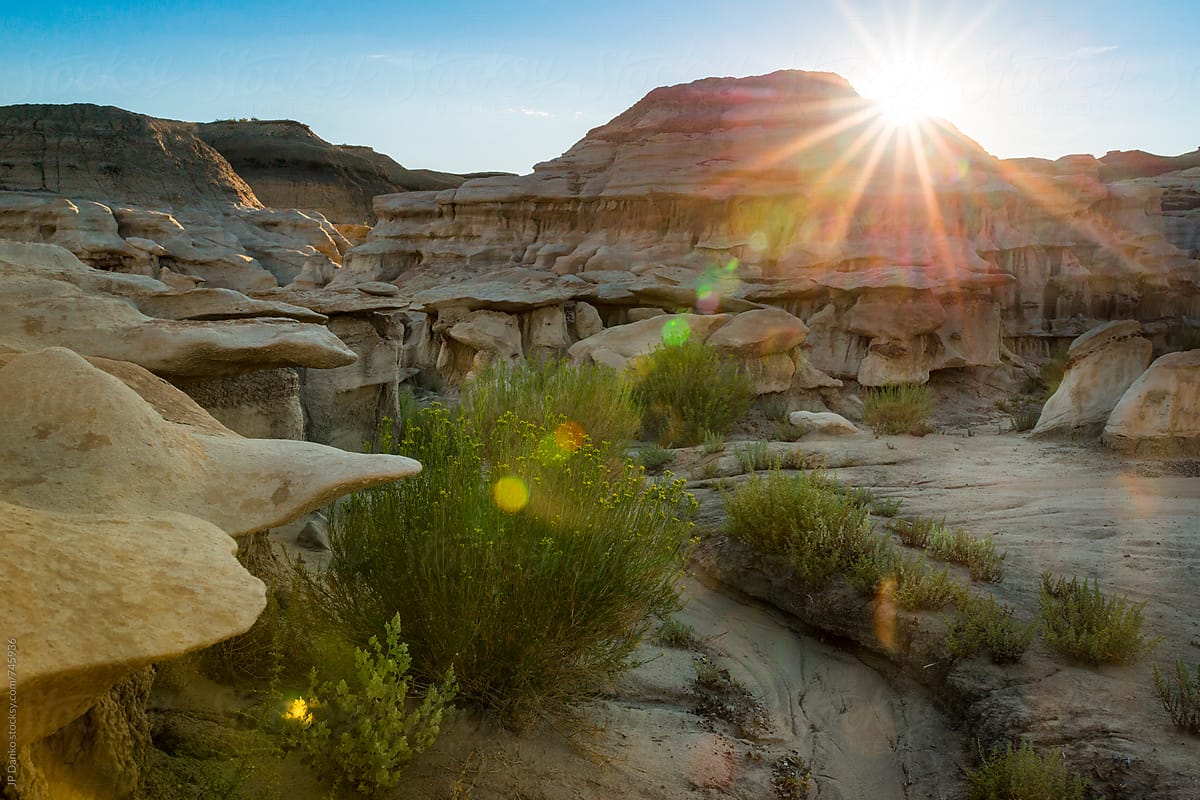 "Extreme Desert Environment At Bisti Badlands Wilderness Area Hoodoo ...