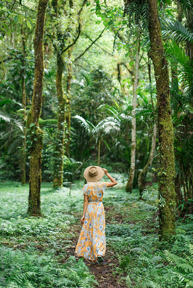 Dresses In Forest Photography