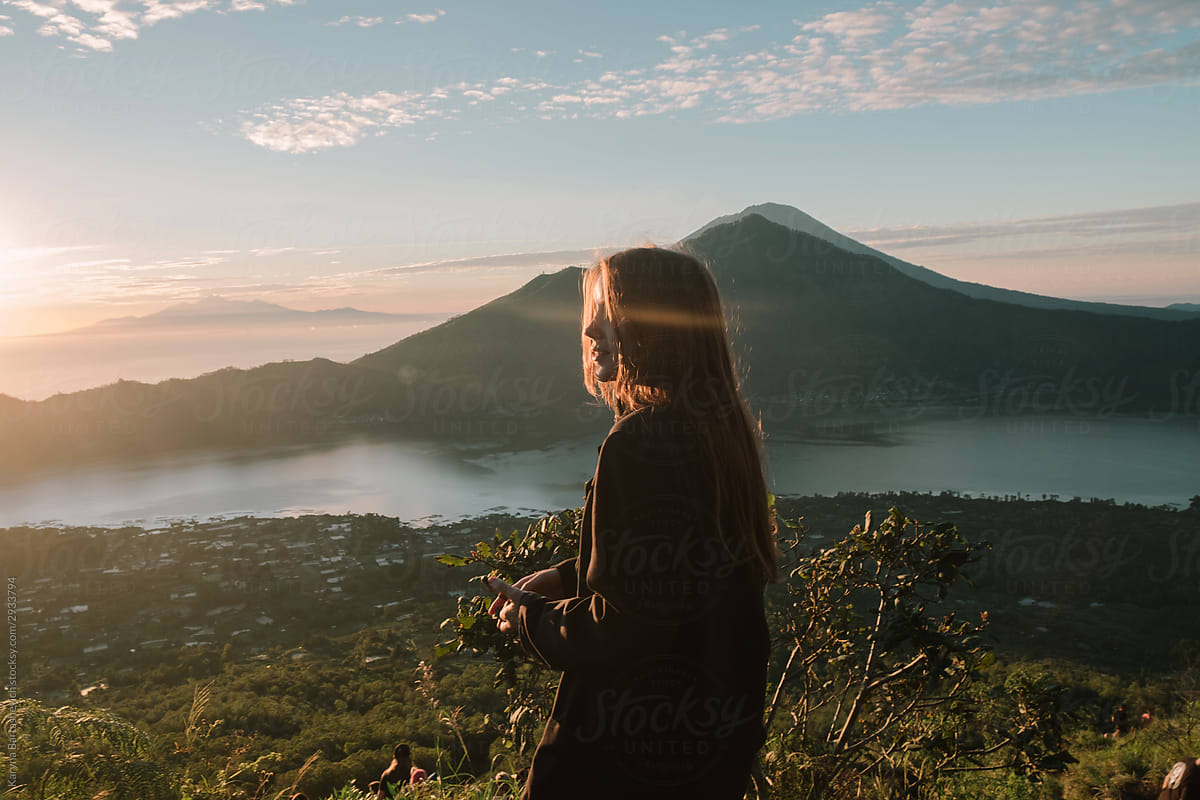 "Photo Of A Girl In Profile During A Beautiful Sunset In Bali Against ...
