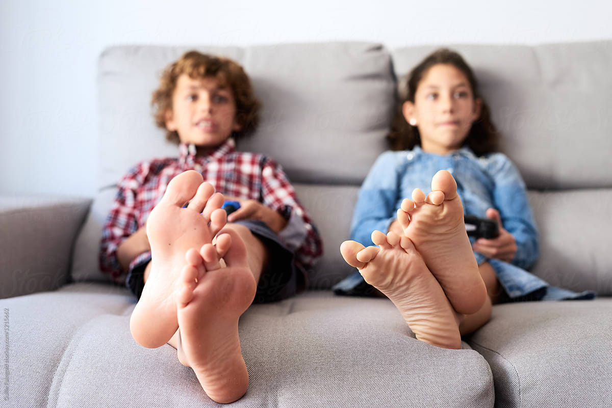 Family Gaming Images Search Images On Everypixel