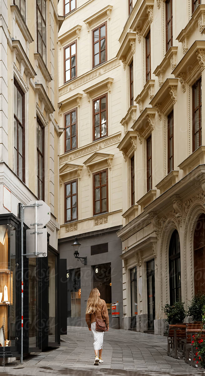 "Woman Going Along Street Between Old Buildings With Beautiful Baroque ...