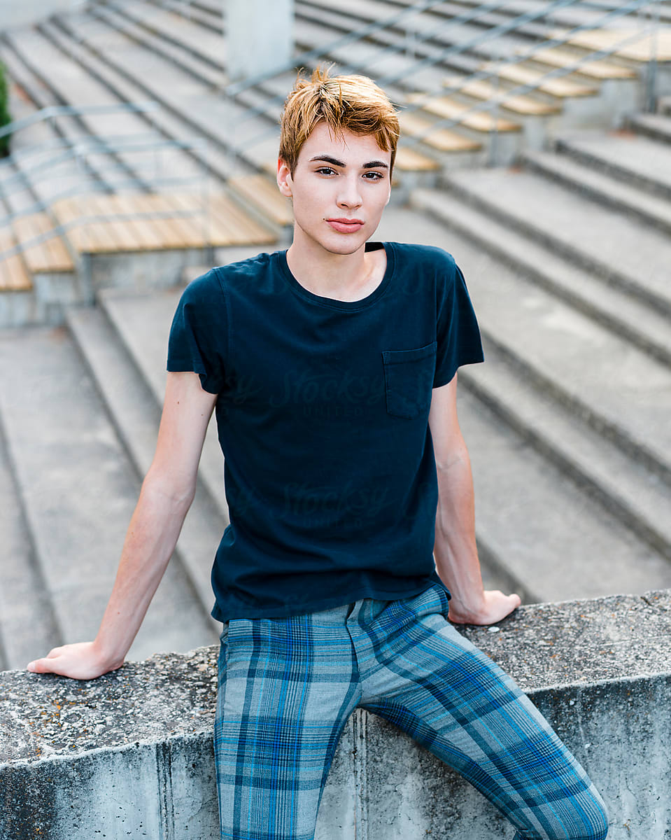 Androgynie 20.200+ Androgyn Stockfoto's, Afbeeldingen En Royalty Free