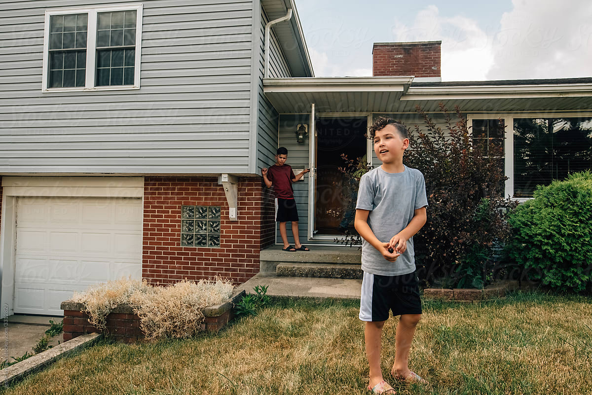"Family Moving Out Of House." by Stocksy Contributor "Jessica Klaus ...