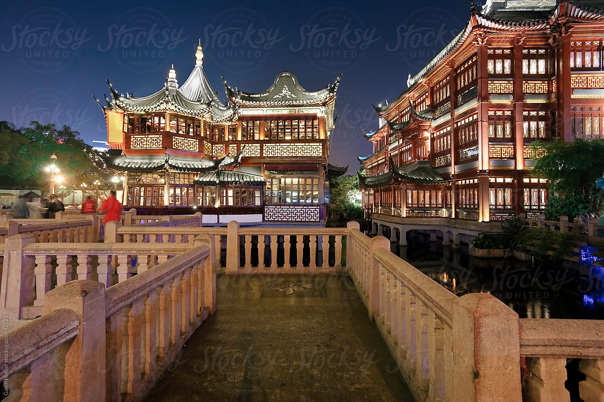 "Nine-turn Zig-zag Bridge At Yuyuan Bazaar, Huxingting Teahouse (Mid ...